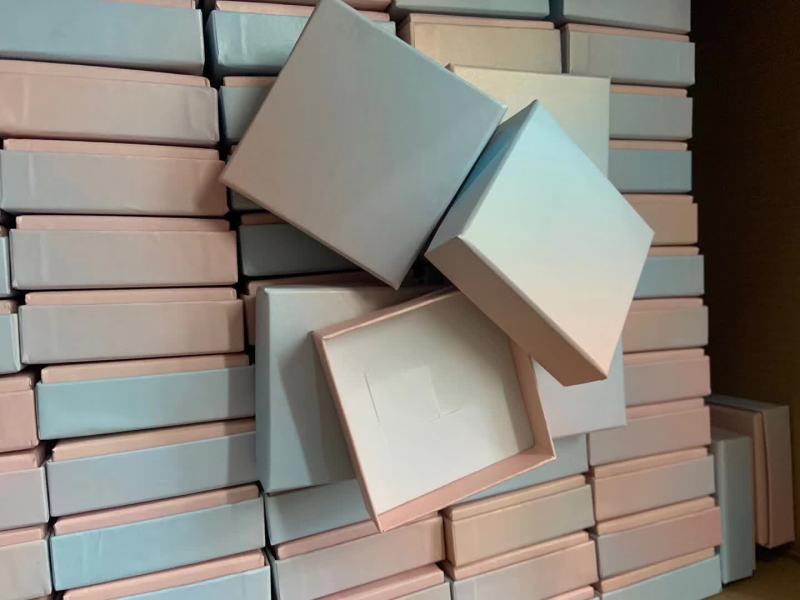 Saudi Arabia Best-Selling Custom Size Paper Cardboard Jewelry Packing ...